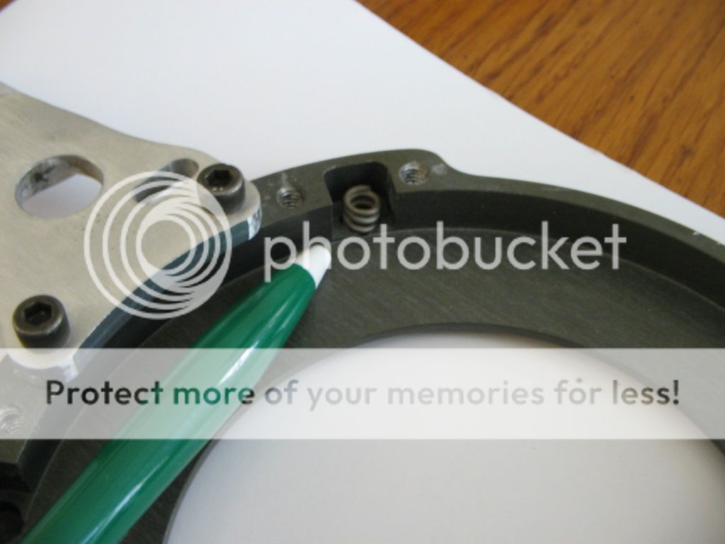 Let's have a look inside,shall we..........The Philwood Disk Brake ...